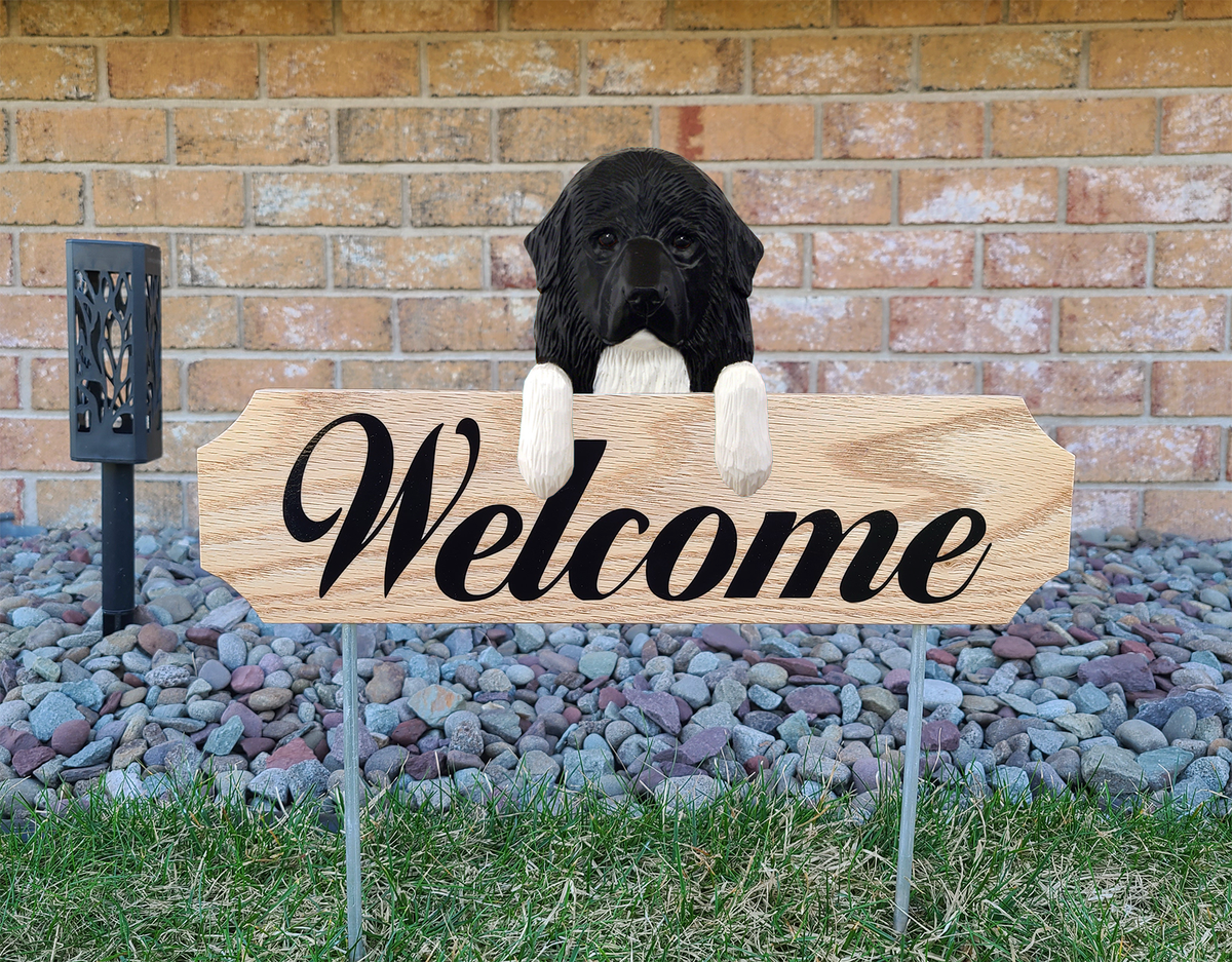 Newfoundland Topper Welcome Stake – Michael Park, Woodcarver